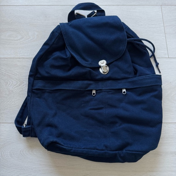 BAGGU | Bags | Euc Baggu Classic Navy Blue Canvas Backpack 5x15x5 ...
